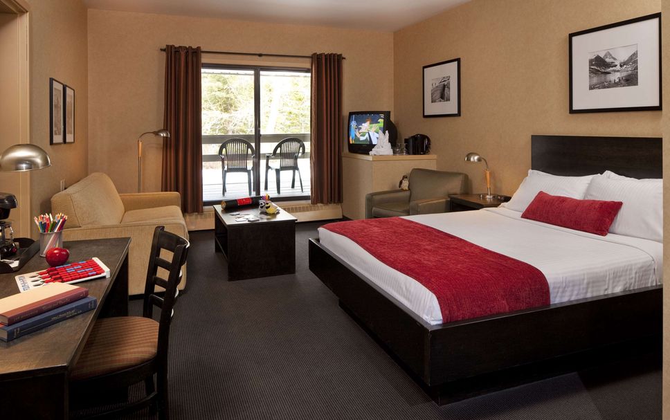 Mount Kidd Manor desde . Hoteles en Kananaskis - KAYAK