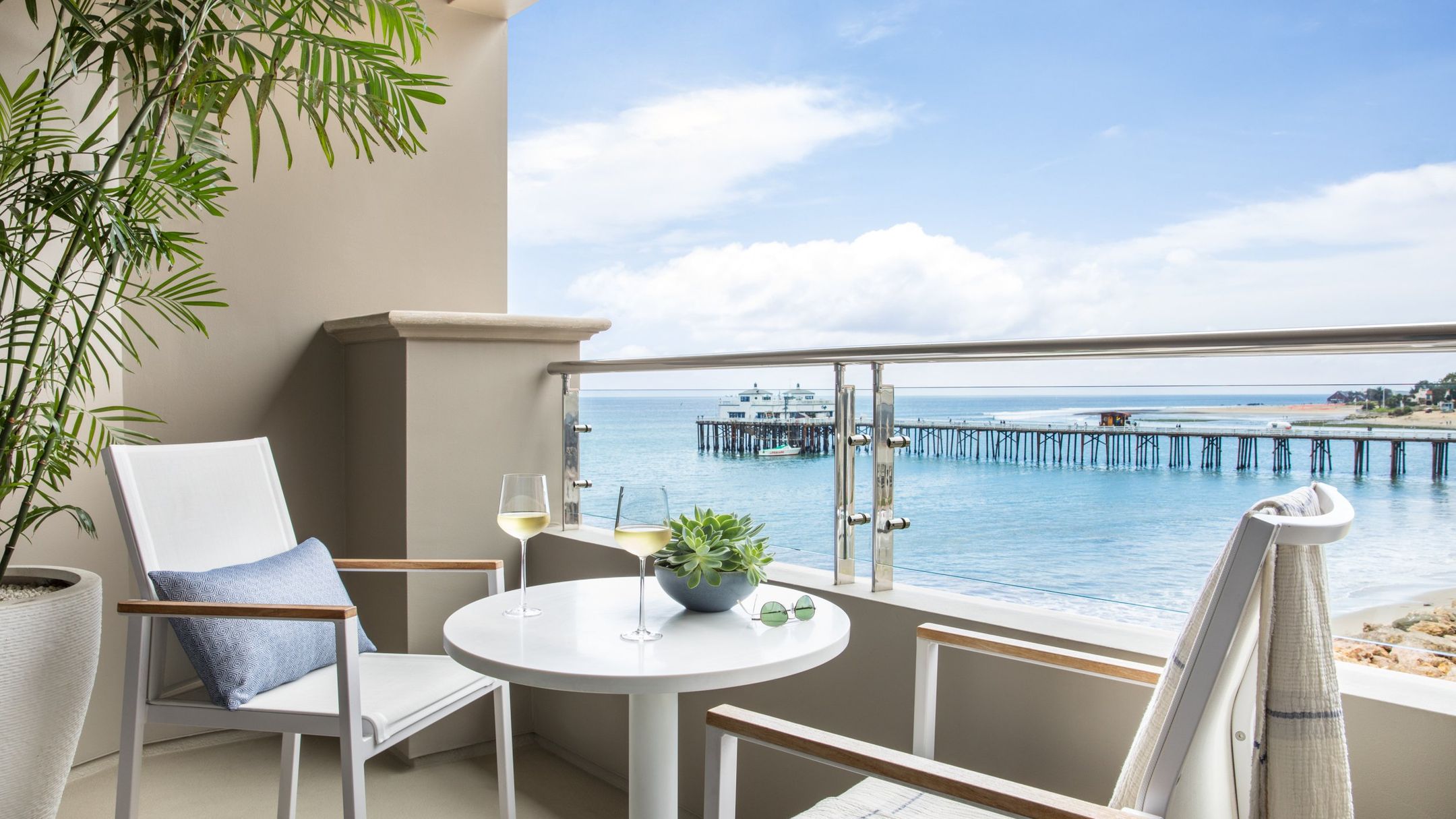 Malibu Beach Inn desde $533 ($̶1̶.̶7̶3̶1̶). Malibu Resorts - KAYAK